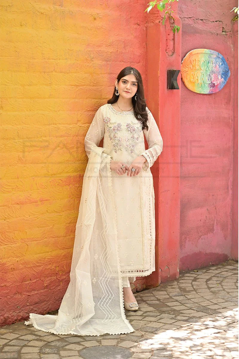 IVORY WHISPER | Panache by Mona | Saimascollection